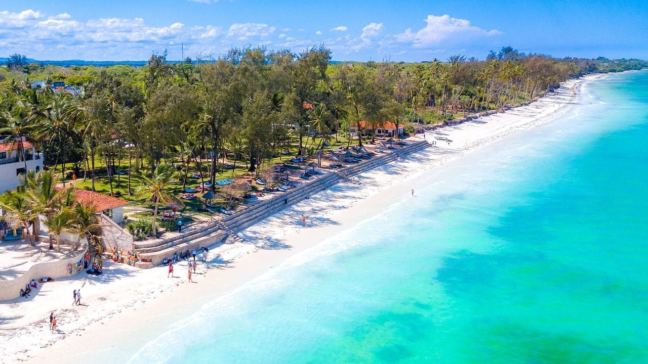 Diani Sea Resort - Marco Polo Safaris